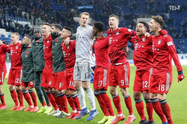 Top 10 Most Popular Football Clubs in the World [As of 2025]